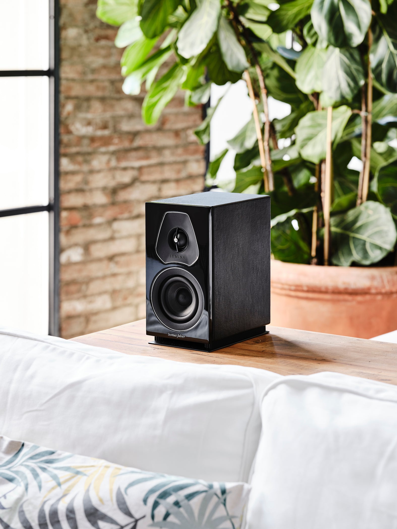 Sonus Faber Lumina II : Enceintes d'étagère 2 voies haute de gamme ...